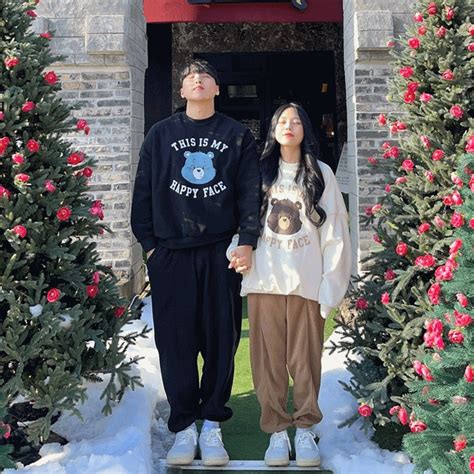 초특가💥세트가격 남여공용 빅사이즈 오버핏 곰돌이 후리스 캠핑 커플 트레이닝 세트 에이블리