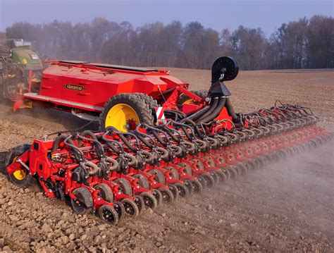 Tempo L 8 32 Central Fill Precision Planter Norwood