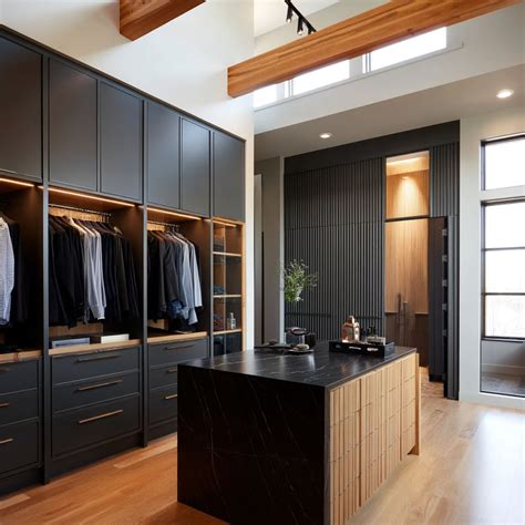 Modern Walk In Closet Ideas For A Quiet Luxury Master Suite