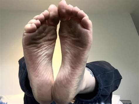 I Want You To Lick My Filthy Soles Clean R Ukfeetfetish