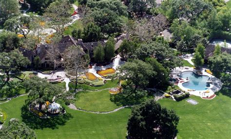 Michael Jacksons Neverland Ranch Sells After Massive Price Cut Photos
