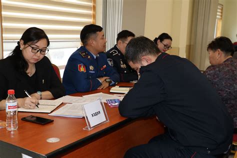 “Гарц шийдэл” хэлэлцүүлэгт оролцож илтгэл танилцууллаа