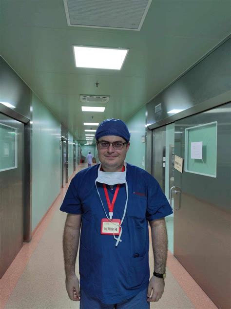 Д р Анатоли Семков Медицински център Алпико Враца