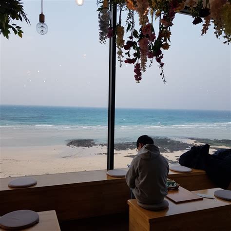 React 프로젝트 Clone하여 사용하기