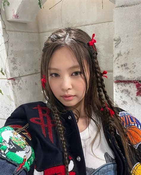 Jennie Instagram Update Black Pink Blackpink Jennie Kim Jennie