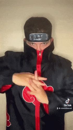 Sasuke Uchiha Akatsuki Cosplay