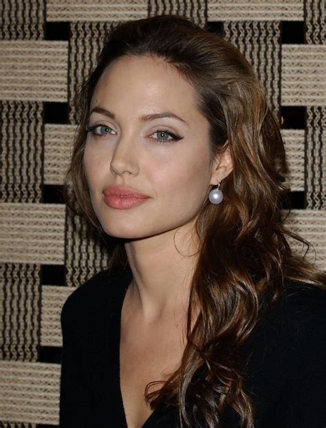 Angelina Jolies Lipstick — Makeup Lover