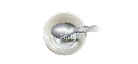 导电银胶的导电性能如何？其导电率是否满足高精度电子应用的需求？ 先进院（深圳）科技有限公司 先进院（深圳）科技有限公司 柔性基材镀膜 金属镀膜 导电胶 电子浆料 贵金属浆料 屏蔽材料 吸波材料