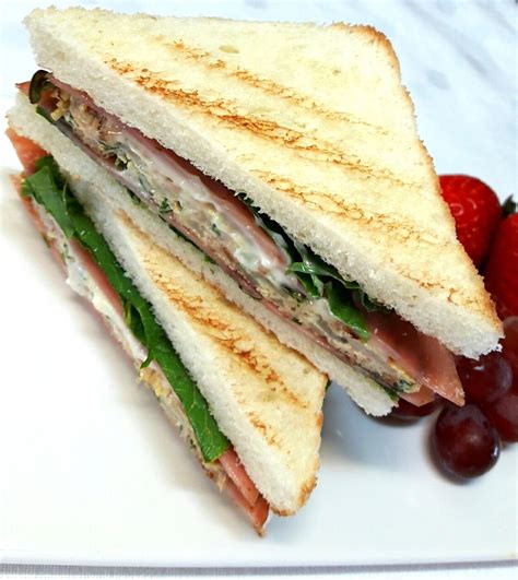 참치 샌드위치 간단메뉴