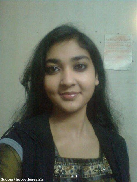 Pakistan College Girls In Party Pictures Hot College Girls