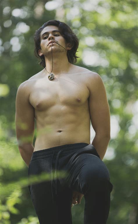 Naked Asian Male Outdoor Pictures Download Free Images On Unsplash