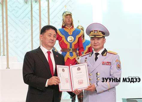 Цэргийн дээд цол хүртээлээ