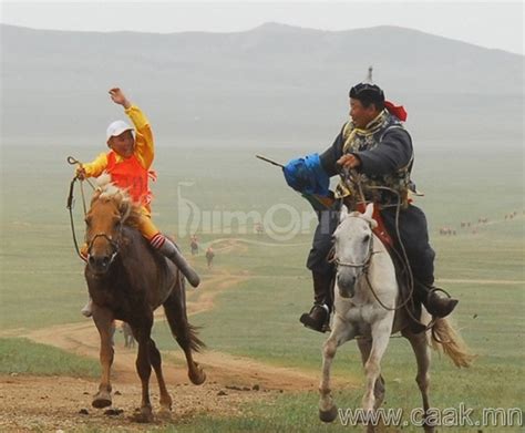 ХУРДАН МОРЬ СОНИРХОГЧДЫН ГРҮПП