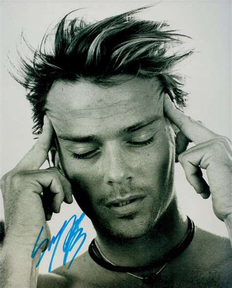 At Auction Sean Patrick Flannery Signed 10x8 Inch Colour Photo Good