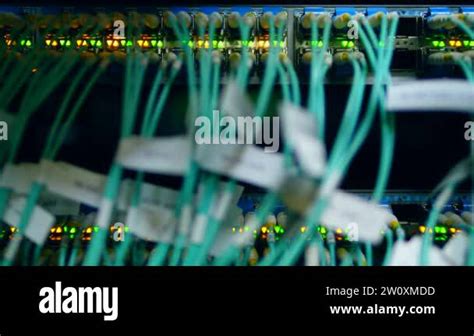 Too Many Wires Stock Videos And Footage Hd And 4k Video Clips Alamy