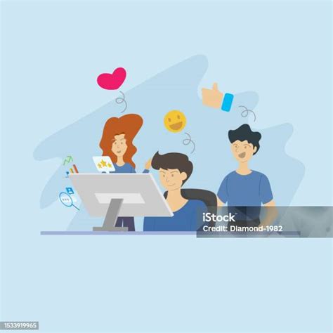 응용 프로그램과 부동 아이콘이 있는 컴퓨터를 사용하는 세 명의 작업자 개발에 대한 스톡 벡터 아트 및 기타 이미지 개발 건설 산업 군중 Istock