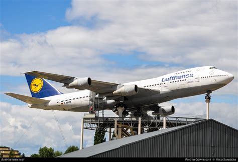 Aircraft Photo Of D Abym Boeing 747 230bm Lufthansa 754240