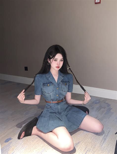 페미닌 플리츠 데님 원피스 V 브이 넥 포켓 포인트 금장 버튼 레트로 빈티지 하이틴 반팔 하프 소매 하이 웨스트 미니 숏