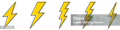 벡터 전기 번개 로고는 전력 기호 포스터 티셔츠를 위해 흰색 배경에 분리되어 있습니다 천둥 아이콘입니다 폭풍 픽토그램 가리키기에 대한 스톡 벡터 아트 및 기타 이미지