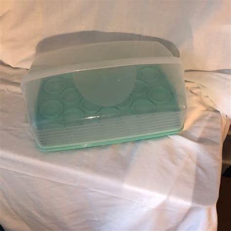 Tupperware Dining Tupperware Rectangular Cake Taker Poshmark
