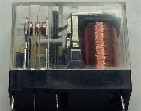 2x SPDT 24V DC Relay 1200 Ohms New Audio Broker