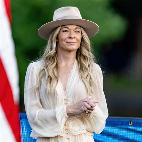 Hgtv Star Clarifies Beloved Shows Return After Long Hiatus Parade