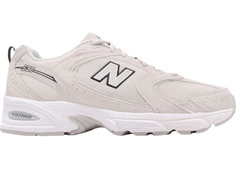 New Balance 530 Ivory in 2022 | Running shoes fashion, New balance, New ...