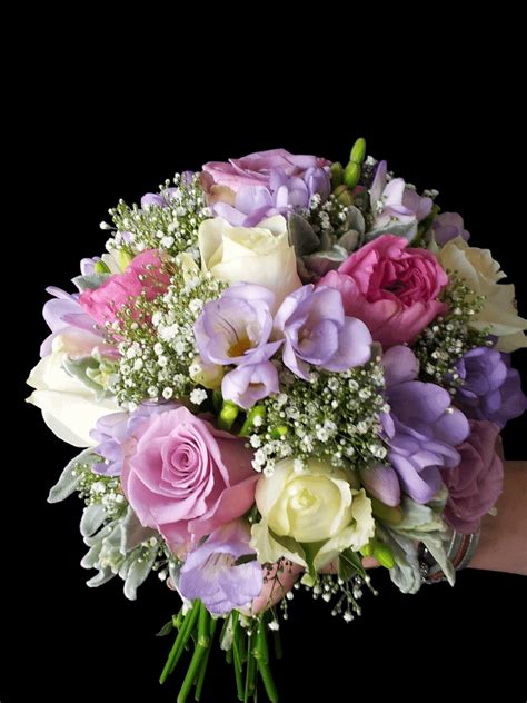 Traditional Round Wedding Bouquet Linard Floral