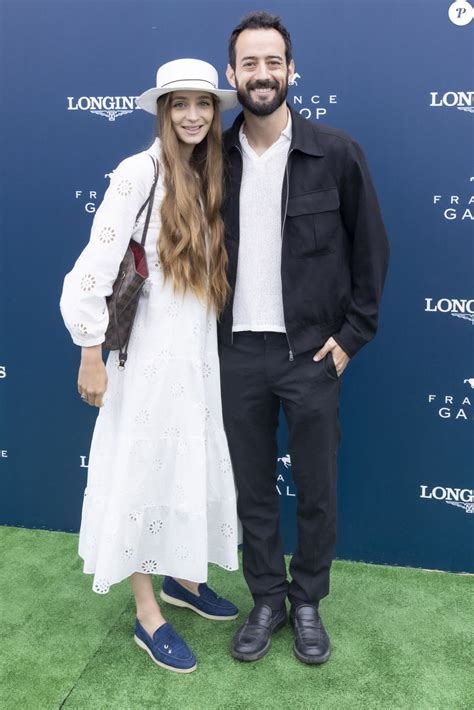 Victoria Dauberville Mathieu Forget Photocall Du Prix De Diane