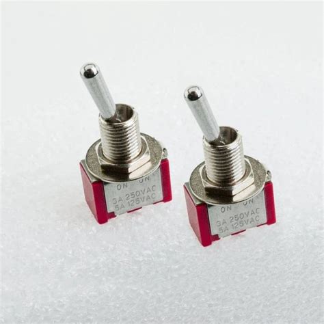 3 Pin Spdt Miniature Toggle Switch At Rs 16 In Delhi Id 7723524 Sd