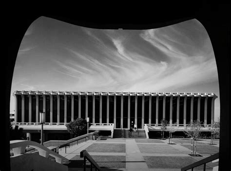 Julius Shulman The Photographer Of Modernism — TatÌ Space Photography