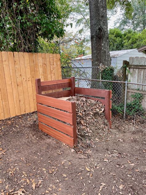 Box Build With Its First Meal Rcomposting