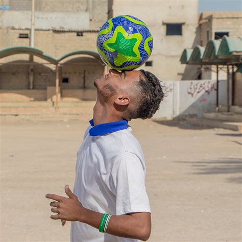 Big Goals Tauseefs Story Right To Play