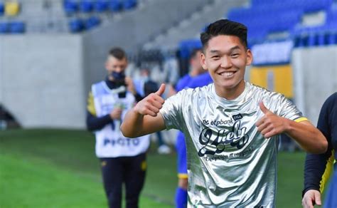 Шилдэг хөлбөмбөгчин Г Ганбаярын тухай онцлох 10 баримт