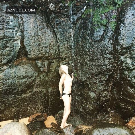 Annasophia Robb Sexy Photo Collection Aznude