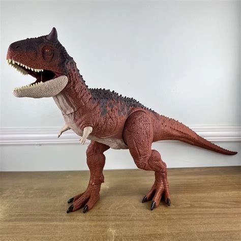 Dinosauro Cretaceo Jurassic World Super Colossale Carnotaurus Toro Camp