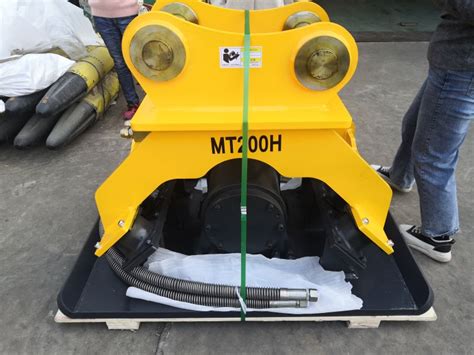 Quick Coupler And Compactor Suitable For 20ton Excavator Ivy Zhang