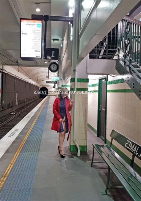 Escena Del Metro Fotos Gratis De Porno Maduro