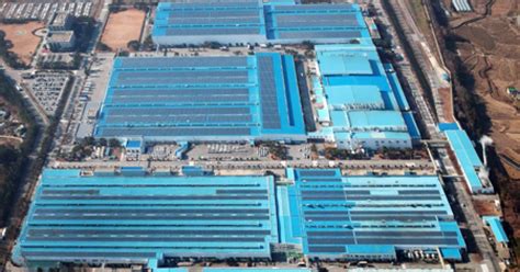 현대자동차 대규모 태양광 발전소 세우고 공장 본사에서 절전 생활화