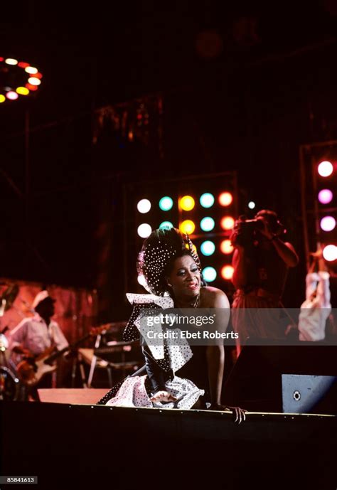 Photo Of Patti Labelle And Live Aid Patti Labelle Performing On