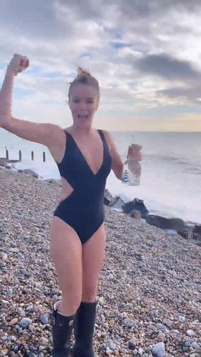 Amanda Holden Wears Nothing But A Slinky Swimsuit Amanda Holden Nda Uk