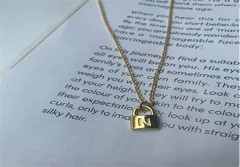 Neckless Golden Silver Lock Necklace Size Adjustable At 1300 Piece In Jaipur