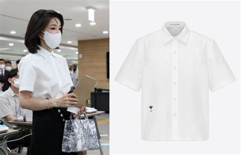 김건희 여사 오늘은 175만원 꿀벌 셔츠 투표소 패션 화제