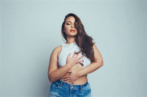 Jasmine Cephas Jones Lifelong Journey To Phoenix Its The Album I