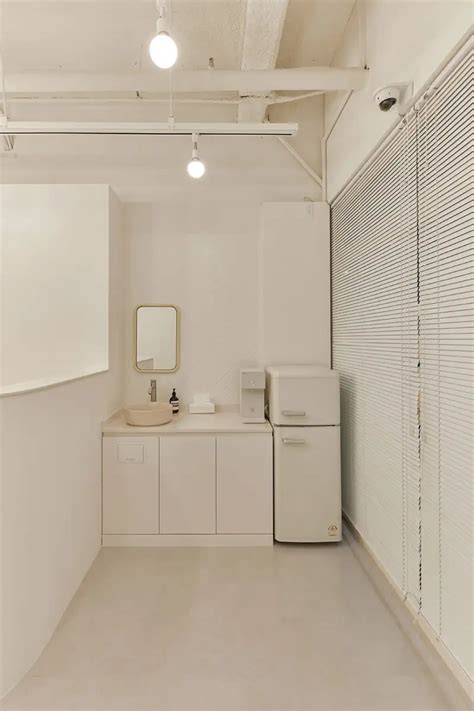 화이트톤 모던하고 깔끔한 13평 네일샵인테리어 안산 단원구 고잔동