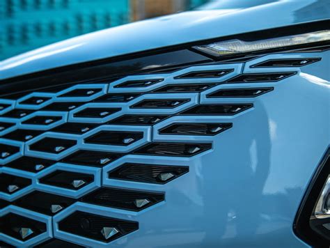 OMODA C5 антигравийная защита крыша в черный полиуретан, дооснащение