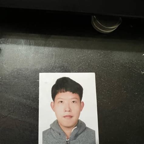 Henrychen0128 Henrychen0128 • Threads Say More