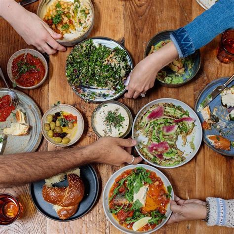 Parallel Brothers Eatingyyz