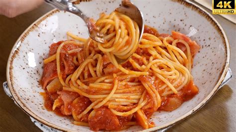 😋레스토랑에서 먹는 통베이컨 토마토 파스타 만들기 두꺼운 베이컨의 풍미와 신선한 토마토소스의 새콤함을 함께 즐길 수 있는 파스타 Youtube