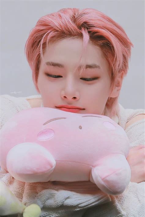 Pin on Чонин / I.N 🥰💗